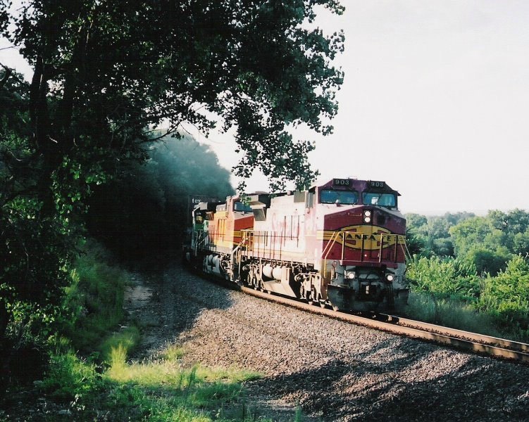 BNSF 903 west